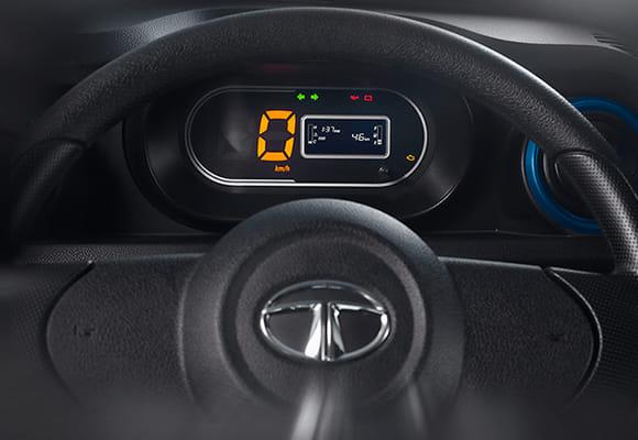 Tata Intra V30 Price, Specs, Features & Reviews